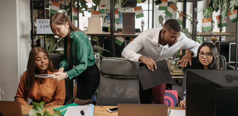 Understand AI, ML & Co in Contact Centers: Definitions & Explanations